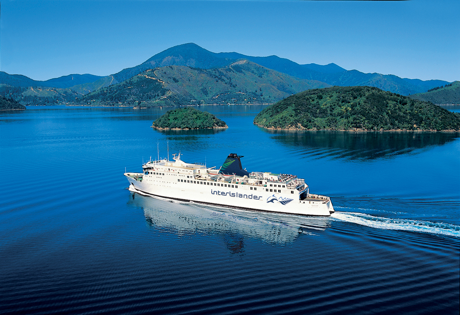 Interislander Cook Strait Ferries - Acrossnz - New Zealand Tours and ...